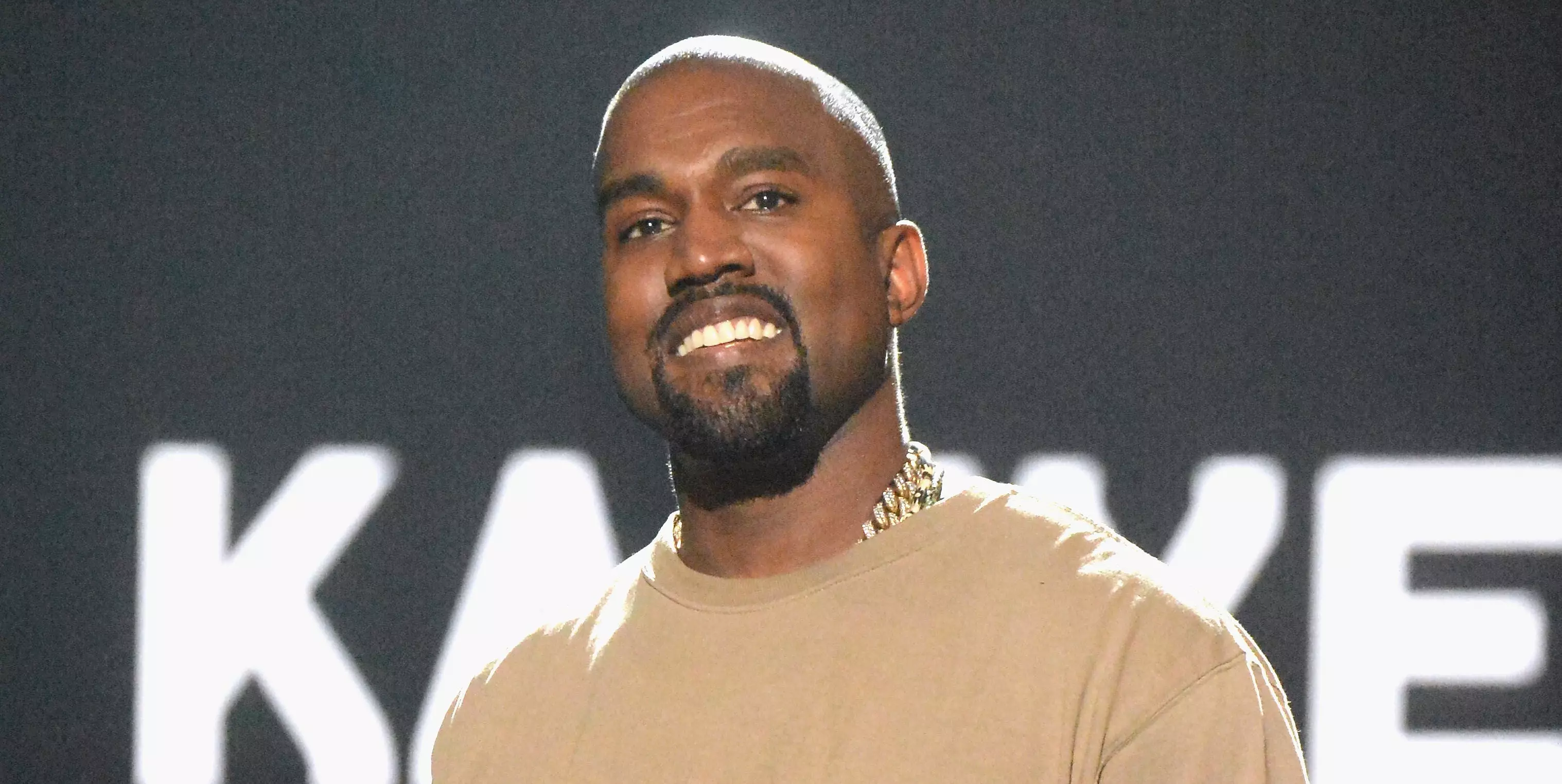 Kanye West compra casa al otro lado de la calle de Kim Kardashian por $4.5 millones